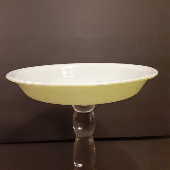 Pyrex | Kitchen | Vintage Pyrex 99 9 Lime Greenopaque White Glassware ...